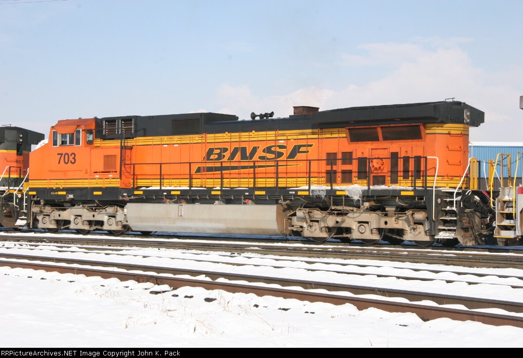 BNSF 703
